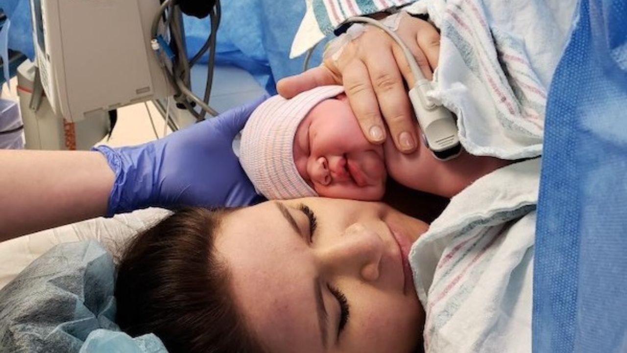 The Truth About When You Can Start Bending After a C-Section - The Baby ...